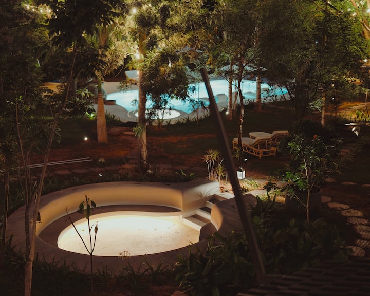 2-bhk Villa W/ Pool, Jacuzzi, Firepits & Bar - Nandi Hills