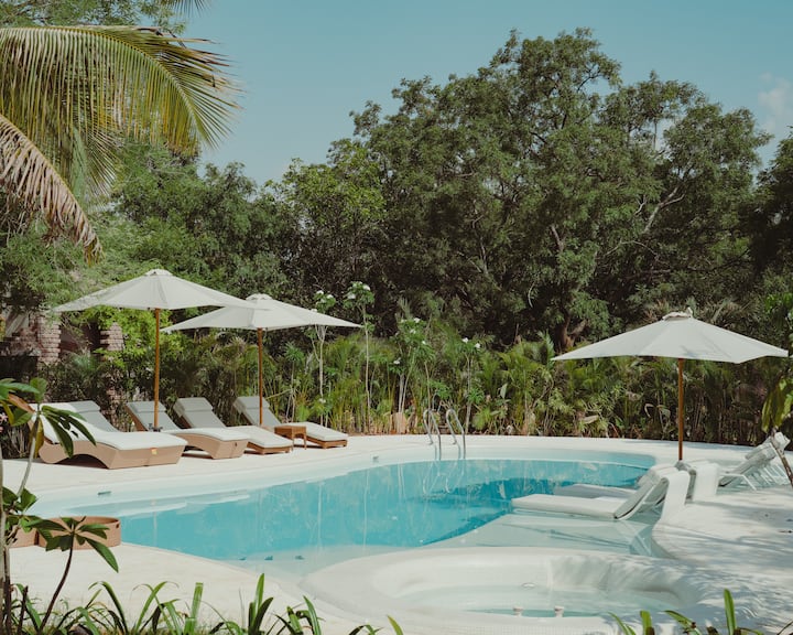 The Glass Tent Escape | Shared Pool, Garden & Bar - Nandi Hills