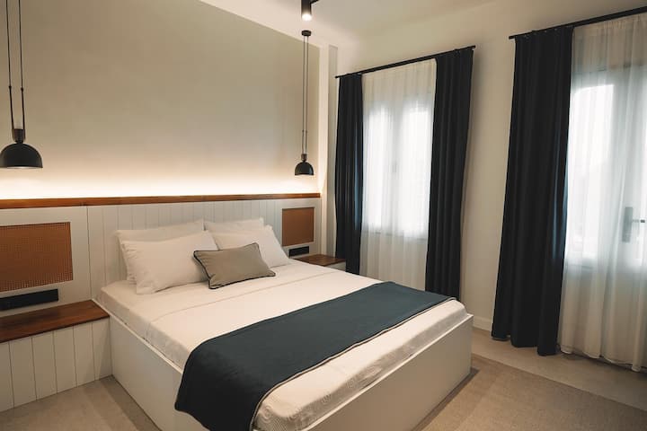 Standart Oda (Kara Manzaralı)  (Adults Only +18) - Cunda Adası