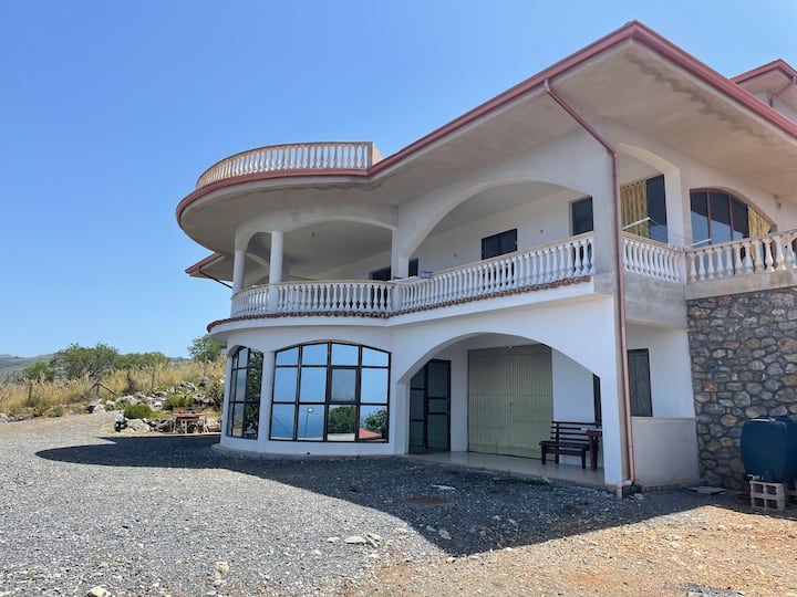 Vista Mare E Dolce Vita: Loft Romantico A Diamante - Diamante