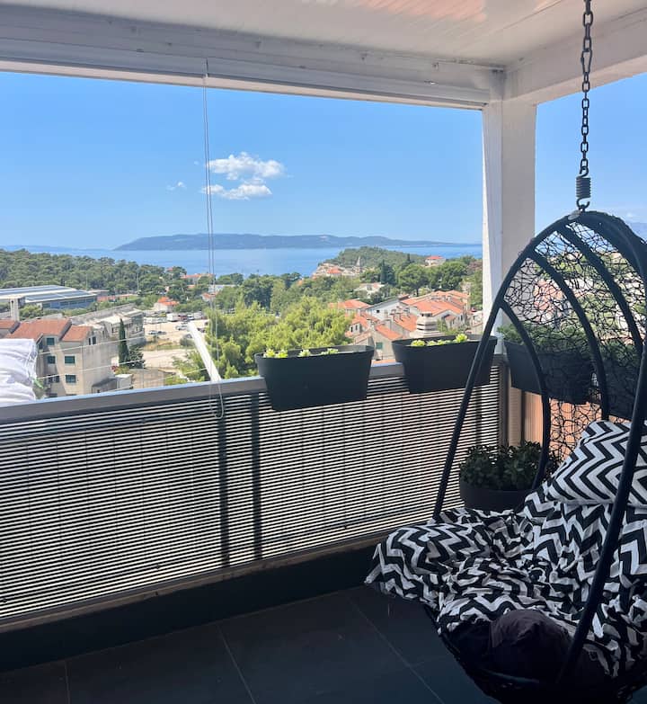 Sea Breeze Makarska-3br, Sea View & Prime Location - Tučepi