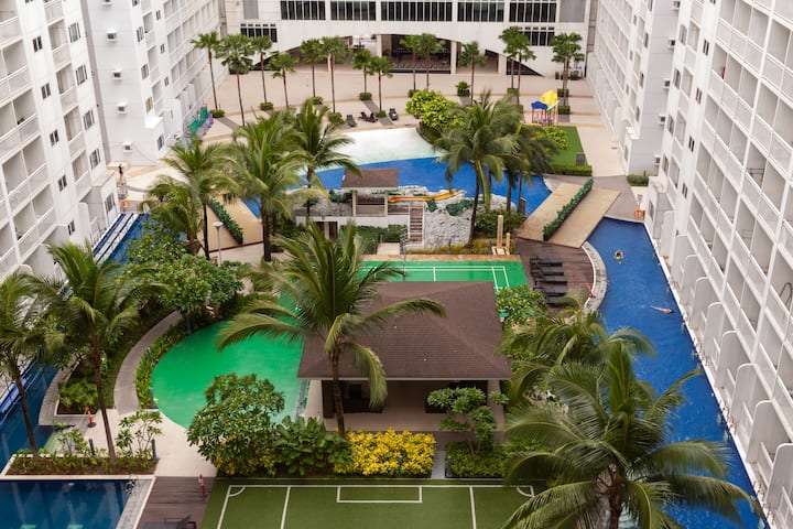 Moa Staycation • 2br • Pool View • Spacious Unit - Aéroport Ninoy Aquino (MNL)
