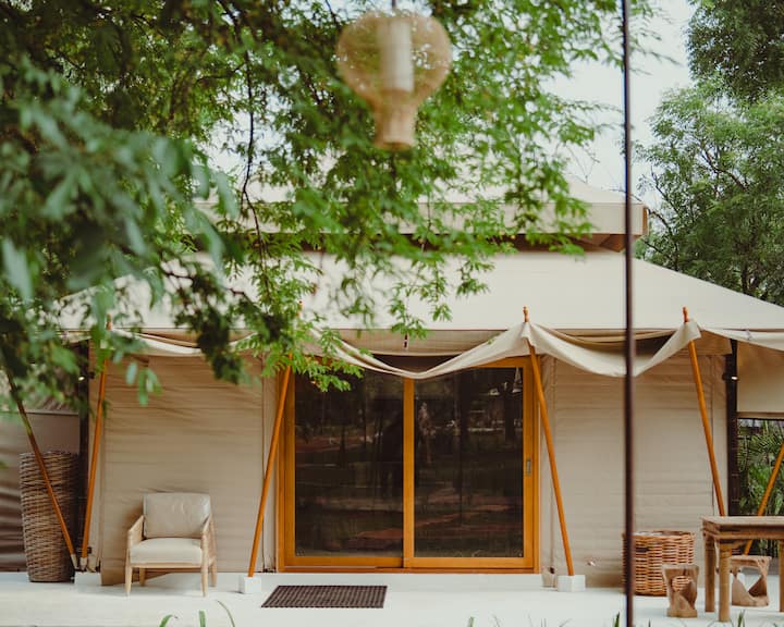 Tent Escape | Pool, Jacuzzi & Firepits - Nandi Hills