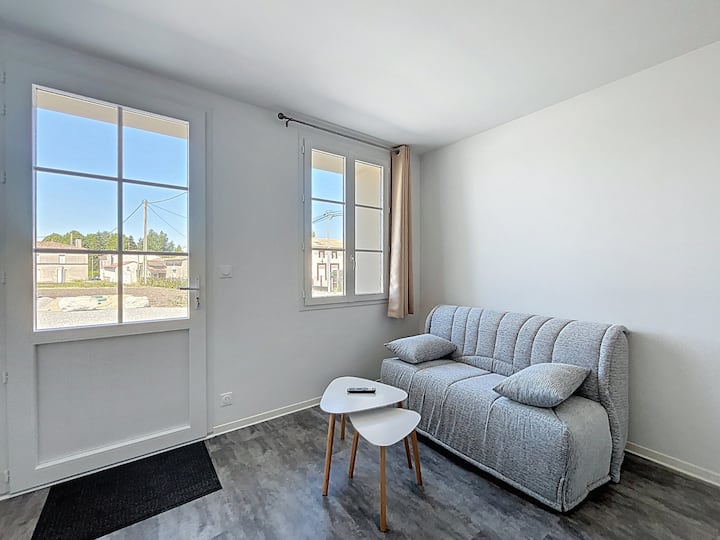 "Lavande" - Charme Et Confort Au Cœur Du Blayais - Blaye