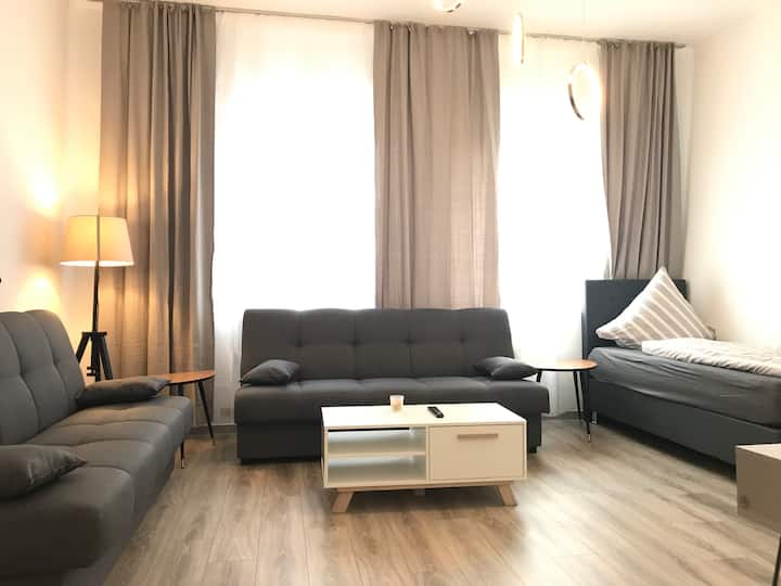 Holiday Apartment - Free Parking - Wifi - Apart 2 - Essen