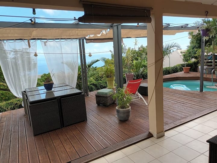 Villa Spacieuse Avec Vue Exceptionnelle - Réunion