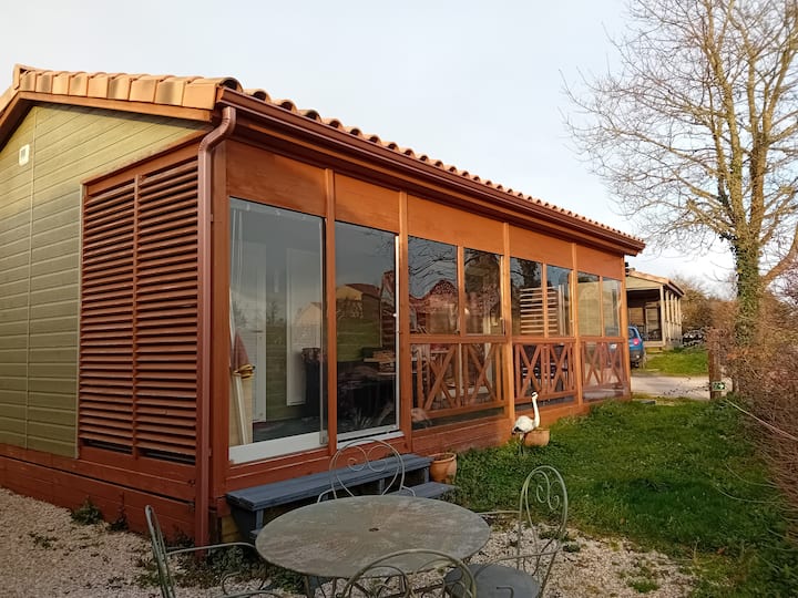 Chalet En Bois Dans Un Domaine Privé - Vendée
