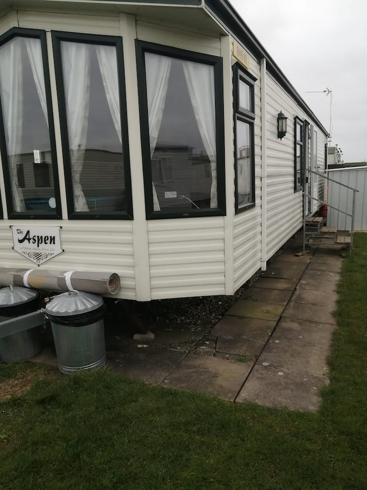 Static Caravan In Skegness - Chapel Saint Leonards