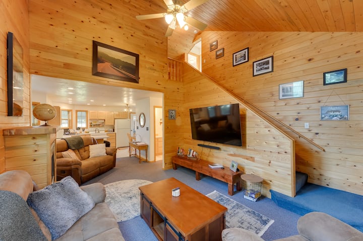 Golf Course Views | Bbq | Family-friendly Retreat - Island Park, ID