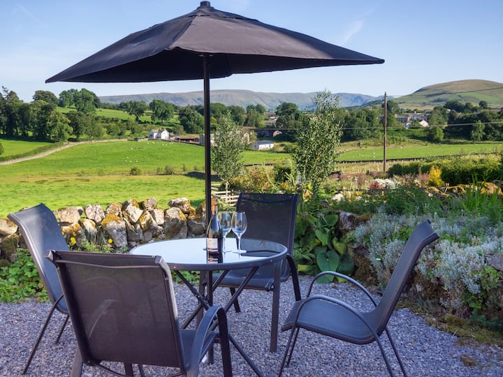 Charming Dog Friendly Cottage With Beautiful Views - Howtown