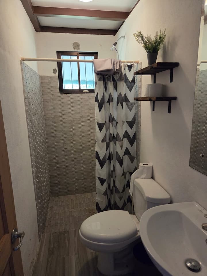 Cabaña El Espejo - Siquirres