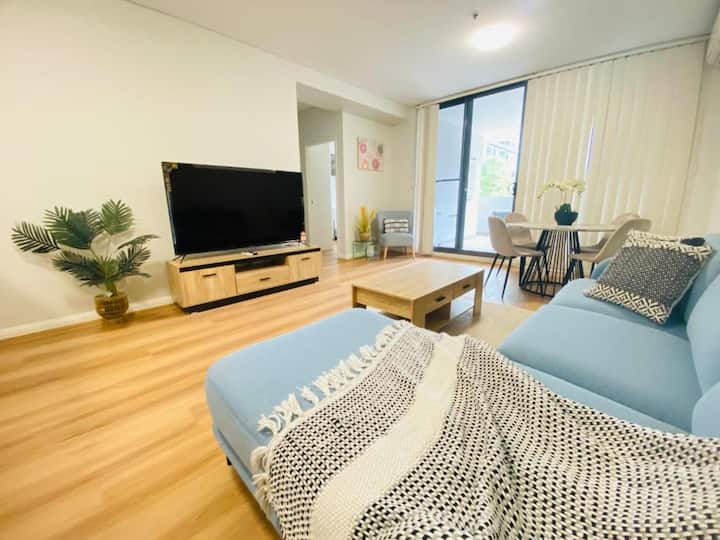 Parramatta 3br Near Train Light Rail & Shop Center - Parramatta