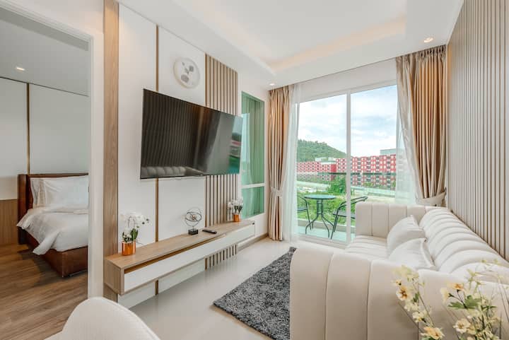 *Coworking Pool-gym-game Room+cinema The City C220 - Phuket