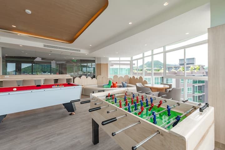 *Co Working Pool, Gym, Game Room + Cinema C220 - Province de Phuket