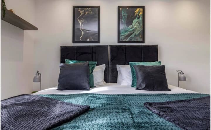 Large 3 Bed In Mansfield (Entire House) - Sherwood Forest