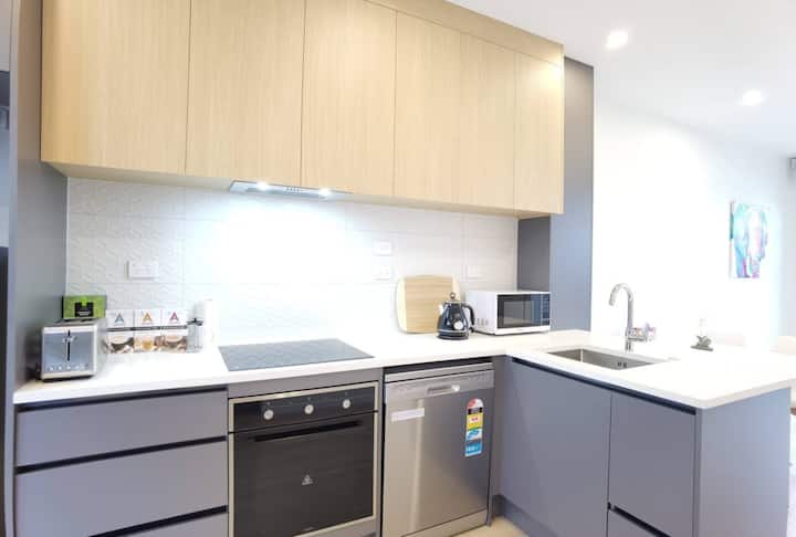 8new Terrace Home Near Airport - 奧克蘭