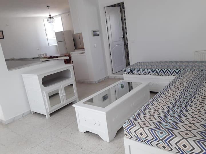 Etage De Villa Tres Convival - Hammamet