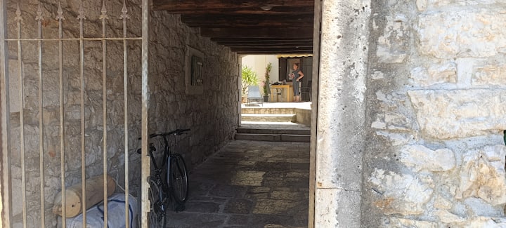 Maka Studio Apartment - Milna