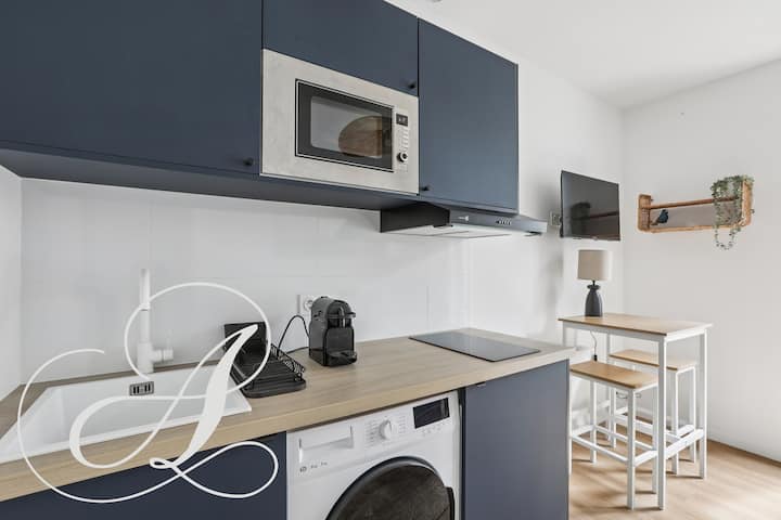 Krug, Studio Neuf En Bail Mobilité à Paris 14e - Paris