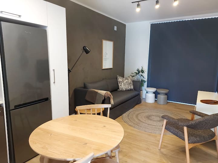 209 The Meadows - George