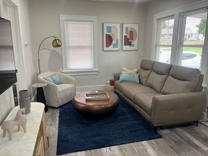 Belmont Bungalow - Peoria