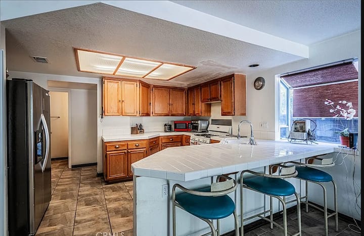 Charming Murrieta Home - Murrieta, CA
