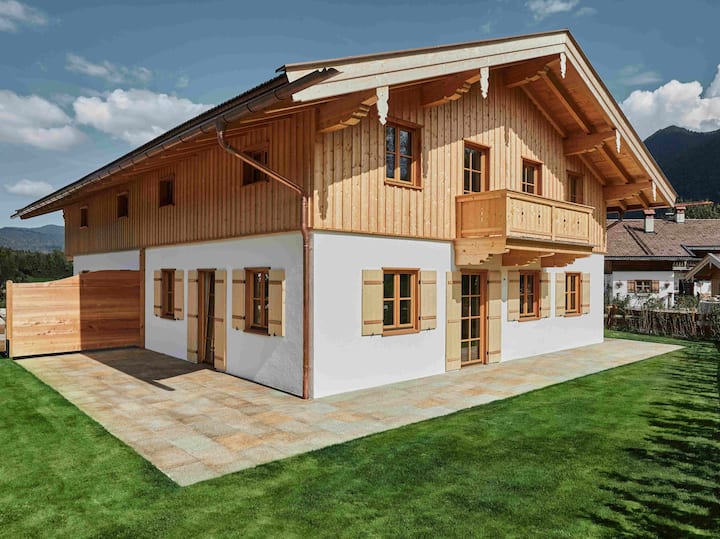 Gemütliche Ferienhaushälfte - Rottach-Egern