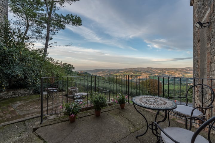 Alba At Lemon Tree Boutique Guesthouse - Todi