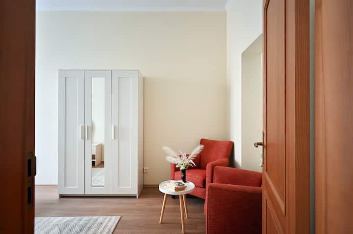 5 Bedroom Cetral Apartment - Riga