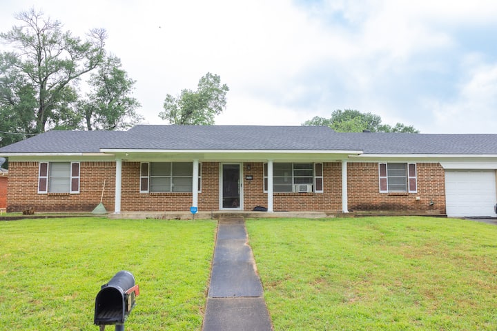 Rodden Retreat - Longview, TX