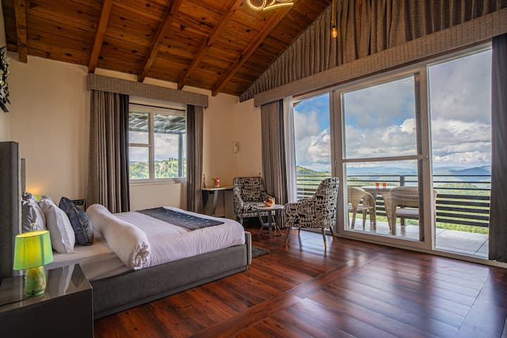 1 Pet-friendly room W/ Valley views, Garden & Deck - Condominiums for ...