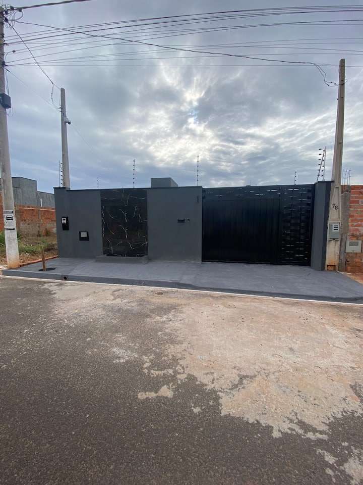 Casa De Temporada Família Santos - Olímpia