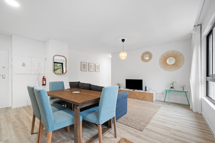 Mk Apart Ii - Funchal