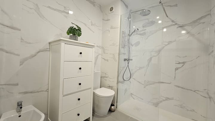 Esmeralda Apartment, With Pool And Private Parking - Fuseta