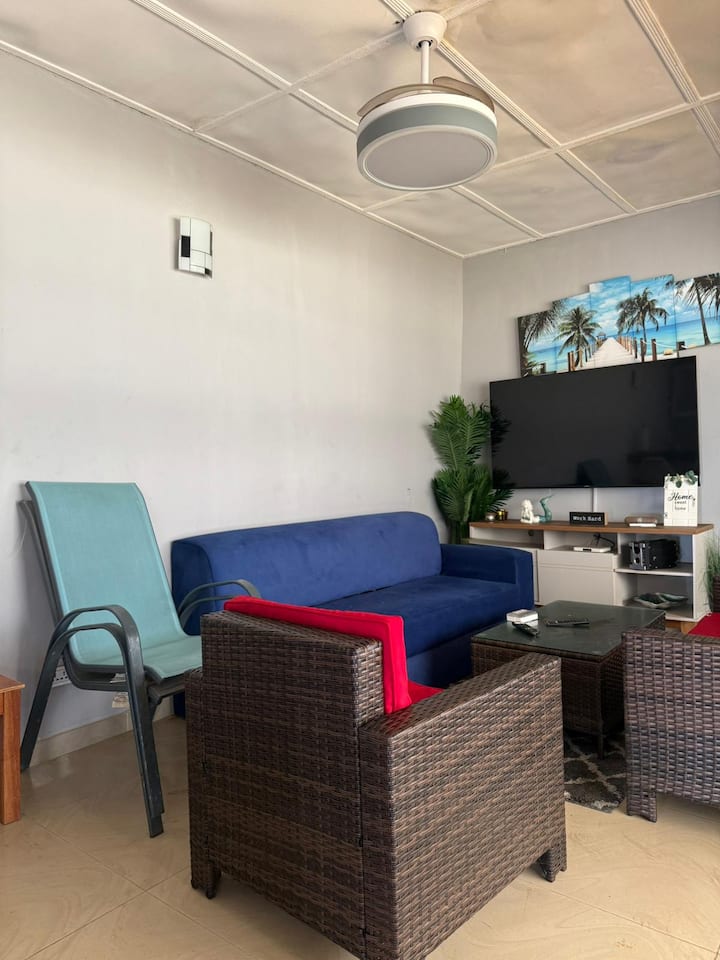 Ocean Front Apartment In Sinkhor - 몬로비아