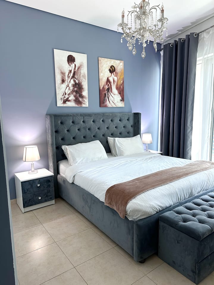 Luxury 2br Apartment|marina View - Dubai