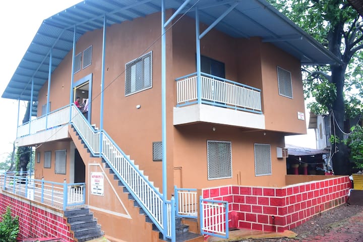 Surrounded By Nature & Hill View - Matheran