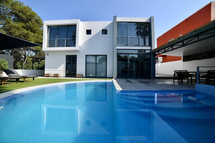Vila Alvor T4 W/ Pool - Lagos, Portogallo