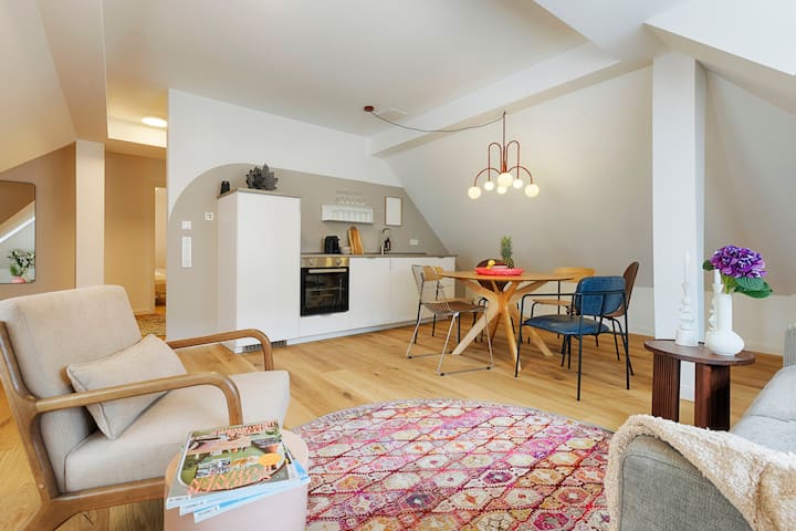 Homie Stay Dominikus - 2 Room Apartment, Balcony - Würzburg