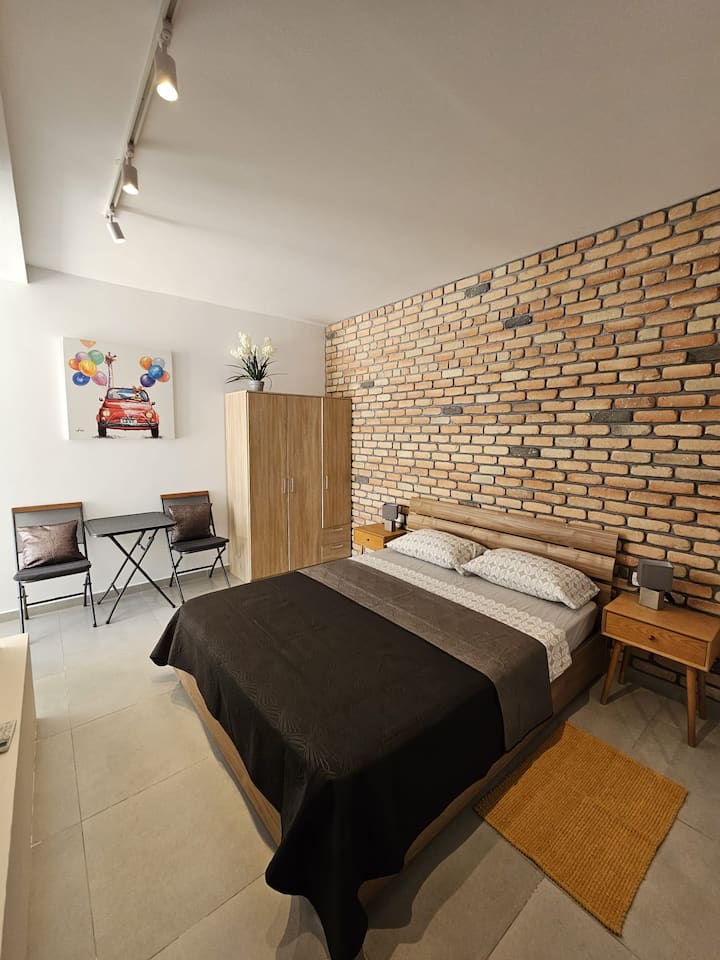 Modern Studio Near Mgarr Harbour. - Malte