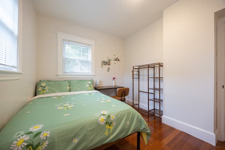 #102 Waltham Place - Newton, MA