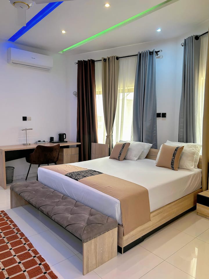 Suite Bekouvi 2050 - Cotonou
