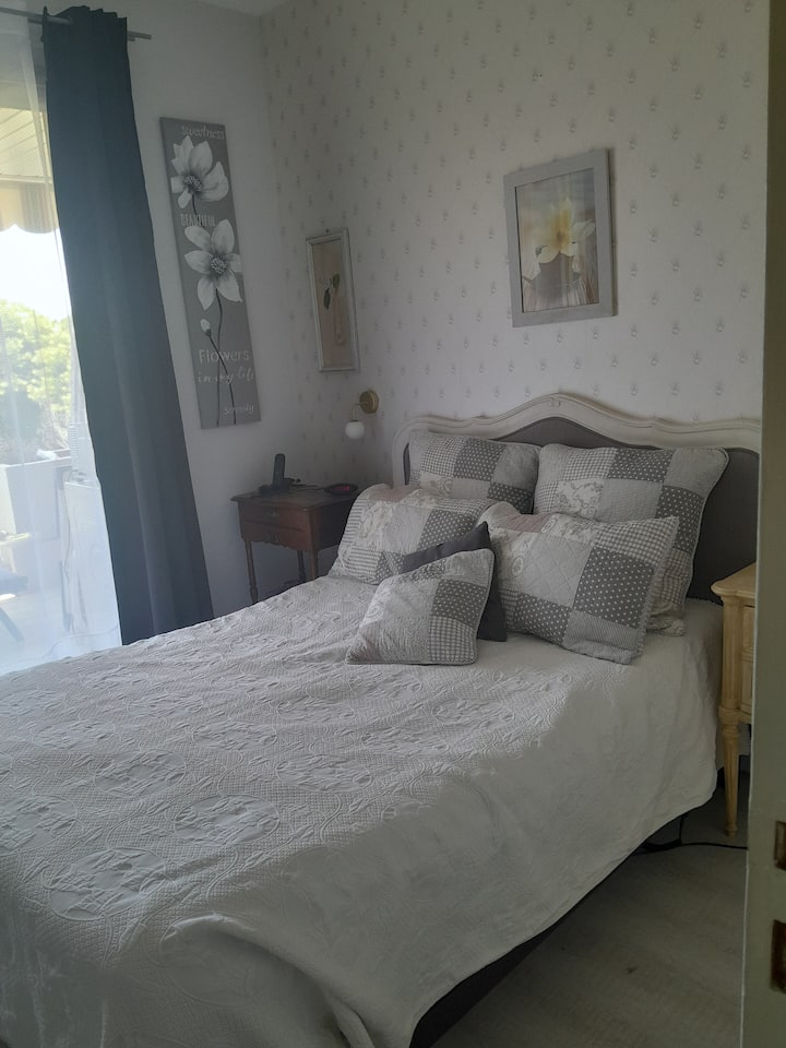 Appartement à 2 Pas De La Mer - Saint-Laurent-du-Var