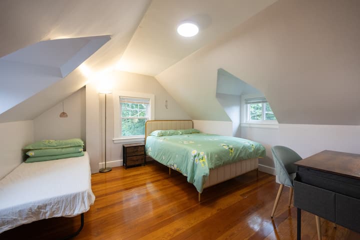 #302 Waltham Place - Weston, MA