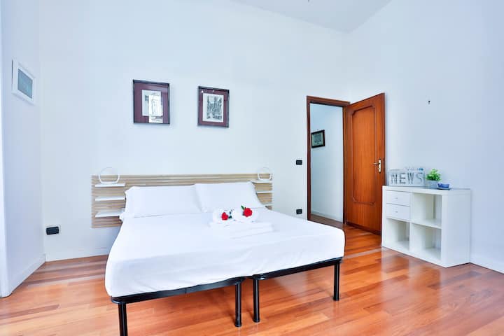 Guesthost - La Casa Del Presepe Central&nbsp;House - Naples, Italie