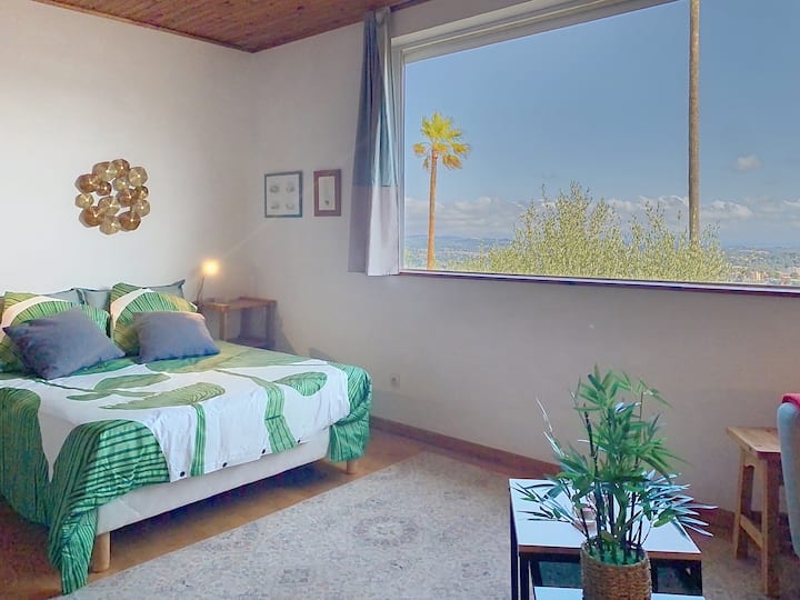 Centre Ville - Vue Exceptionnelle - Climatisation - Grasse