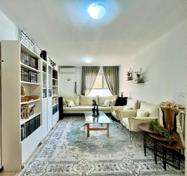 Beautiful Kosher Apartment - Jerusalem