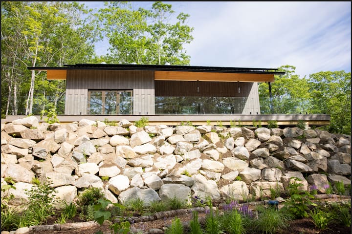 Lake Front Ecocabin With 2800ft Private Waterfront - Maine