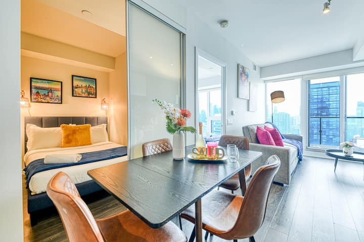 Modern 2b Downtown Condo Toronto - Toronto