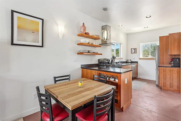 Cozy Cottage - Extended Stay In Salida, Colorado - Salida, CO